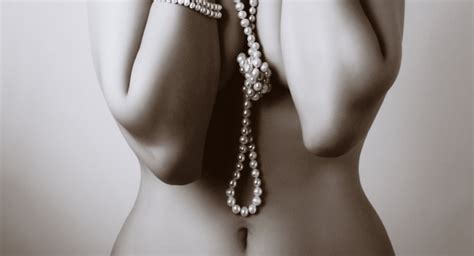 Yoga Poses To Help You Look Good Naked Thehealthsite