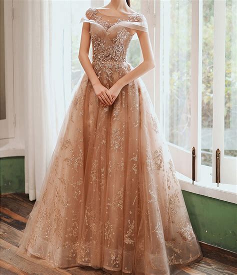 Ball Gown Prom Dresses With Sleeves