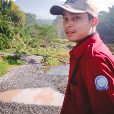 Lyska Coyoga Bachelor Geography Education Universitas Negeri