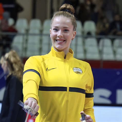 Athletic Women Martial Arts Athletic Jacket Workout Zip Fitness Jackets Beauty Isabella