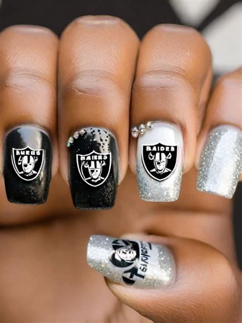 35 Las Vegas Raiders Nail Designs And Ideas