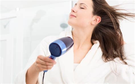 Does Blow Drying Your Hair With Cold Air Damage It Updated July