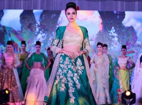 Riya Subodh Net Worth, Age, Height, Family, Boyfriend, Biography & More