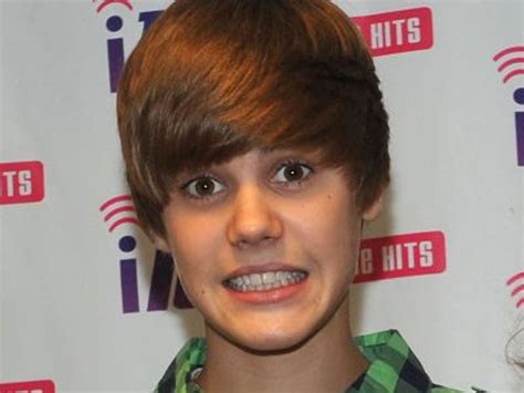 100 000 De Dolari Pentru Freza Lui Justin Bieber Vezi Aici Cine A Scos