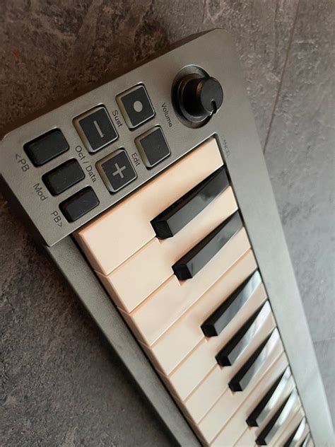 M Audio Midi Controller Keystation Mini 32 Hobbies Toys Music Media Musical Instruments