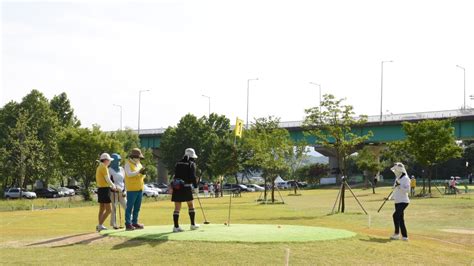 제6회 충주시장배 전국 파크골프대회 대회일시 20250612목 ~ 20250613금 대회장소 충주호파크
