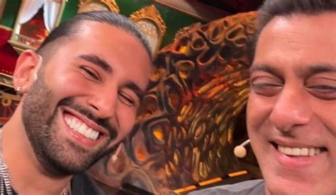 Bigg Boss 17 Salman Khan Very Politely Grills The Mysterious Orry On The Show