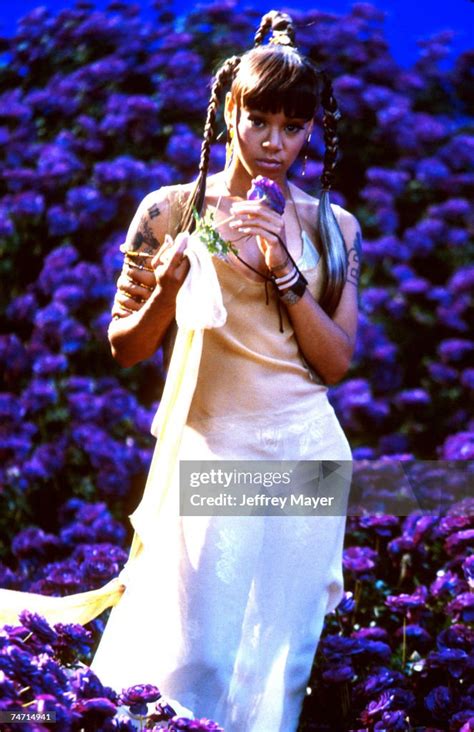 Lisa Left Eye Lopes Of Tlc At The Filming Of Their Video Unpretty