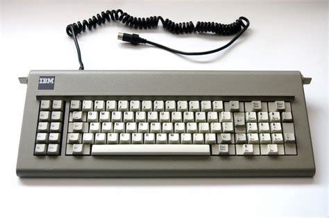 1985 Ibm Model F Keyboard Ibm Industrial 83 Key Xt Clickykeyboards