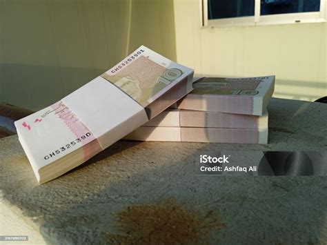Bundle Of Pakistani Currency 10 Rupees Note Pakistani Pakistani