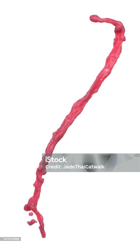 빨간 토마토 딸기 주스 세트 물 모양 형태를 부어 붉은 파도가 공중에 떨어집니다 추상 구름 파리 레드 와인 컬러 스플래시 유출 흰색 배경 격리된 고속 셔터 정지 동작 공중에