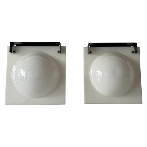 High Quality Plexiglass Bubble Design Pair Of Wall Lamps 1960s Italy For Sale At 1stdibs