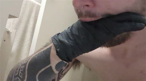 Quick Naked Puke ThisVid