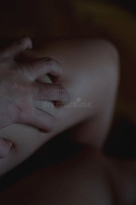 Close Up Side Profile View Cropped Photo Of Sexualcouple Stock Image Image Of Date Appeal