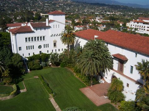 Santa Barbara Courthouse Santa Barbara Ca California Beaches