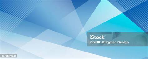 기하학적 삼각형 모양 그림자 대각선 줄무늬 선 및 3d 효과와 함께 하늘색과 흰색 추상 현대 배경 디자인 랜딩 페이지 책 표지