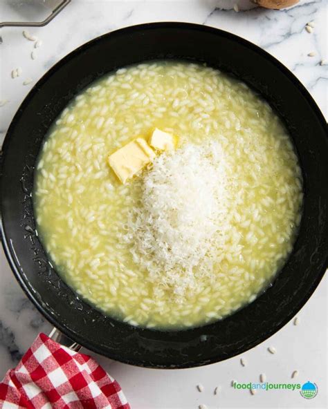 How To Make Basic Risotto Traditional Food And Journeys®
