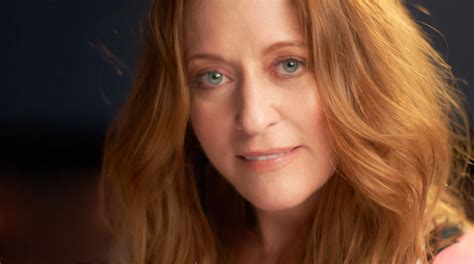 Susannah B “talkin To Myself” Song Premiere • Chorusfm