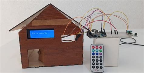 Contrôle Dune Porte Automatique Avec Arduino Et Télécommande