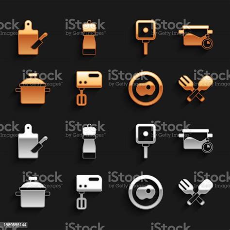 전기 믹서 요리 냄비 교차 포크와 숟가락 스크램블 에그 프라이팬 도마 칼 및 후추 아이콘을 설정합니다 벡터 강철에 대한 스톡