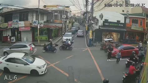 Co2 Motorcycle Helmet Detection Object Detection Model By Sa12 Yolov11 Model License Plate Detection