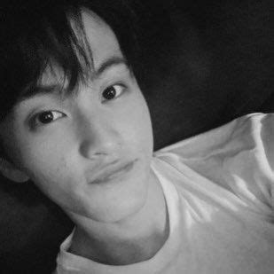 Mari On Twitter Gambar Pacar Wajah Lucu Gambar Pose Tubuh