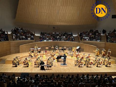 “Чингис хаан” одонт Морин хуурын чуулга Шанхай хотноо тоглолоо Dnn Mn