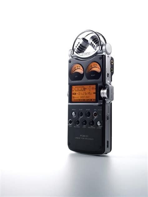 Sony Pcm D1 Portable Recorder Looks And Sounds The Part