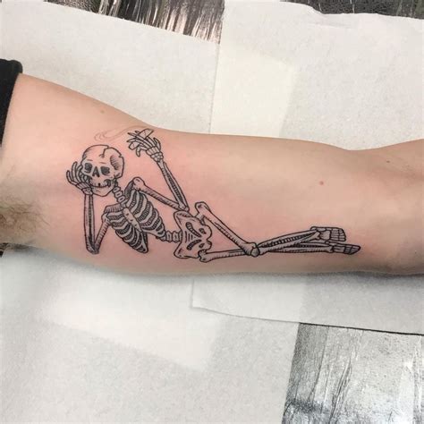Skeleton Tumblr
