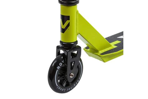 Трюковый самокат NOVATRACK WOLF EL 110P.WOLF.BGN9 - выгодная цена ...