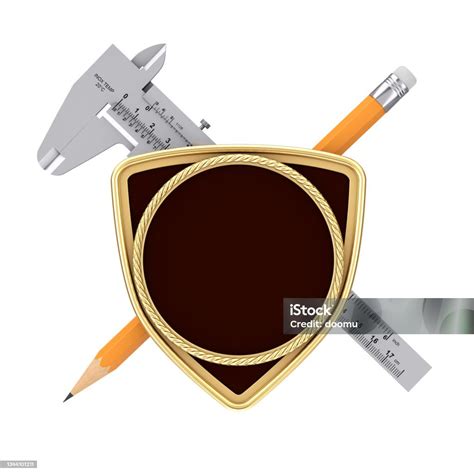 연필과 메탈 버니어 캘리퍼 앞에 당신의 디자인을위한 여유 공간이있는 골든 쉴드 암 엠블럼 3d 렌더링 계기판 측정기에 대한 스톡