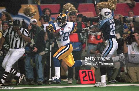 Marshall Faulk 2000 Photos And Premium High Res Pictures Getty Images