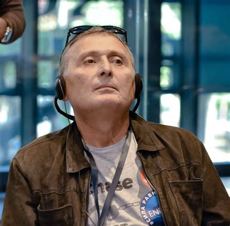 სკოლაში უნდა ისწავლებოდეს რა არის ნარკოტიკი ზაზა ქარჩხაძე Megatv Ge