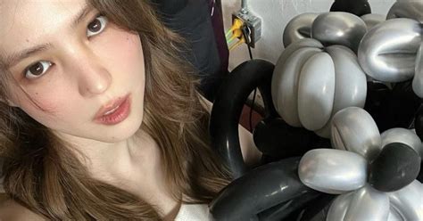 한소희 불법 도박장 운영 母 구속후 근황…청초미 물씬