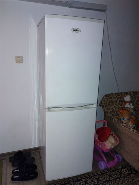 Хладилник с фризер с Богомилово • Olx Bg