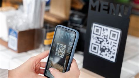 Como Escanear Um Qr Code Confira Um Passo A Passo Blog Qr Plus