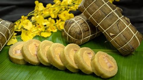 Banh Tet A Southern Tradition On The Tet Holiday Table