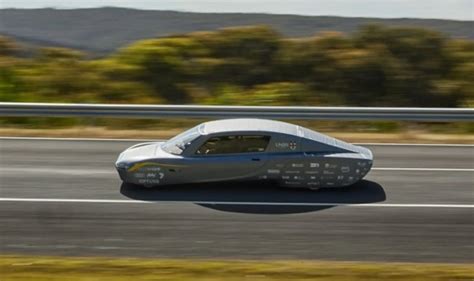 Электромобиль на солнечных батареях Sunswift 7 преодолел 1000 км на одной зарядке Техкульт