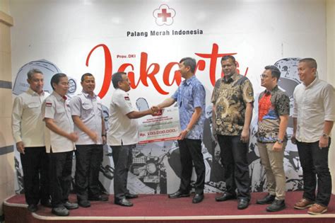 Melalui Pmi Dki Jakarta Pt Dksh Indonesia Salurkan Bantuan Untuk