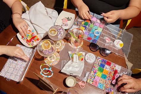 The New York Times X Swifties Making Pictures