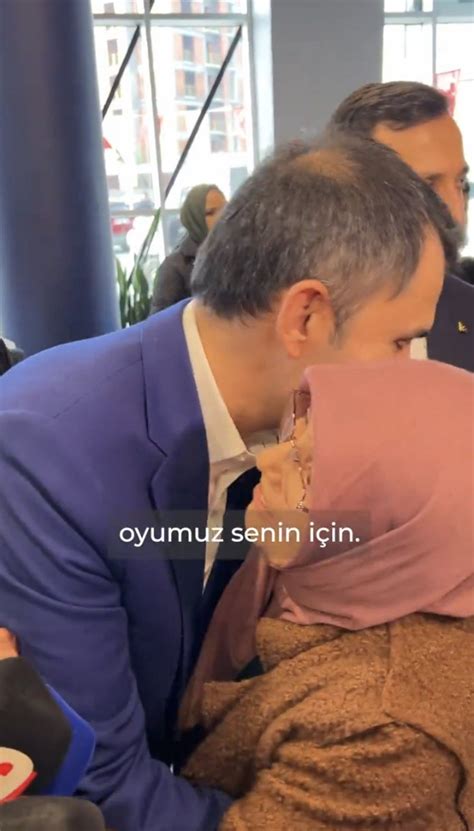 Murat Kurum Paylaştı Sevgi Gösterisinde Gülümseten Anlar Duam Sizler Için