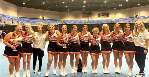 Magnet Cove High School Cheer Mchs Cheer Team Racks Up Awards At Camp In Hot Springs Sports