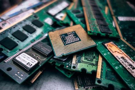 Advantages Of Using Multilayer PCB Techicy