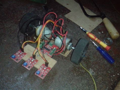 autonomous line follower robot 6 steps instructables