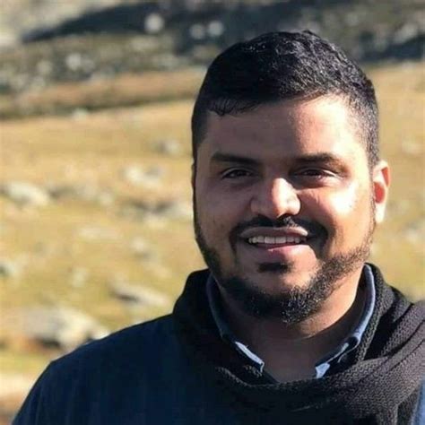 Stream سارة الغطريفي Listen To تلاوات للشيخ أحمد بن يوسف السيد