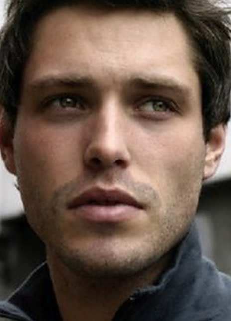 James Layton百度百科