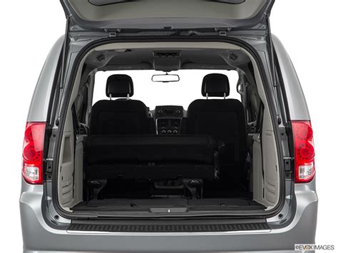 2017 Dodge Grand Caravan Price Review Photos And Specs Read This