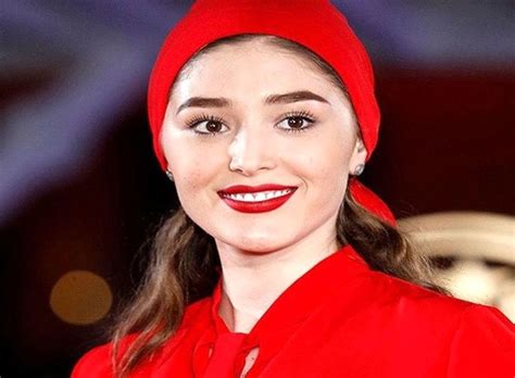 نوید محمدزاده و فرشته حسینی بچه دار شدند فرشته حسینی با انشار این عکس