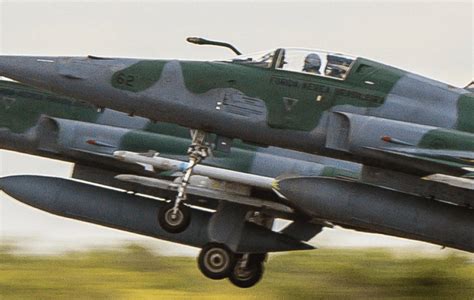 Israeli Python Training Missiles Are Cleverly Disguised As Us Sidewinders