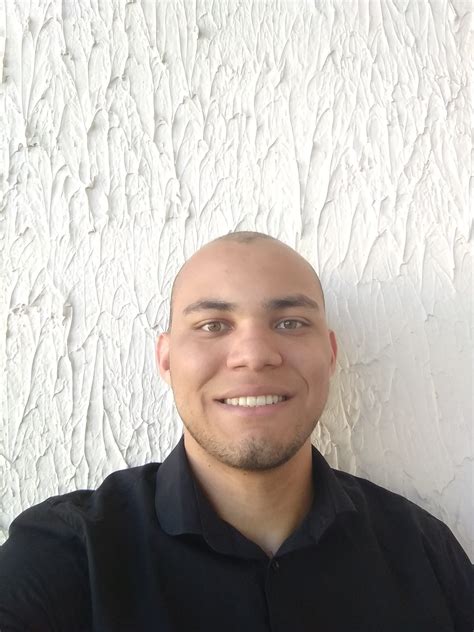 Lucas Neris Medium